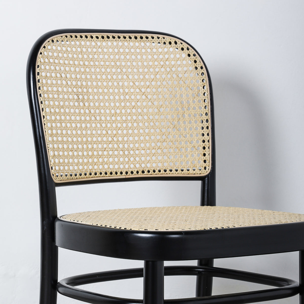 Silla Thonet 811 - asiento esterillado – michaelthonet